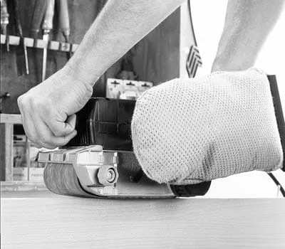 Slipa trä på rätt sätt med slipmaskinen